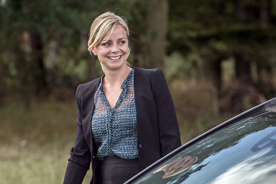 Dědictví - Epizoda 4 (S02E04) (2015) | Galerie - Z epizody | ČSFD.cz