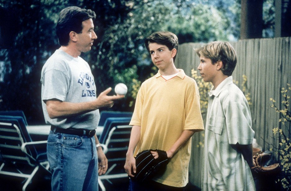 Kutil Tim - Čestná salva (S06E24) (1997) | ČSFD.cz