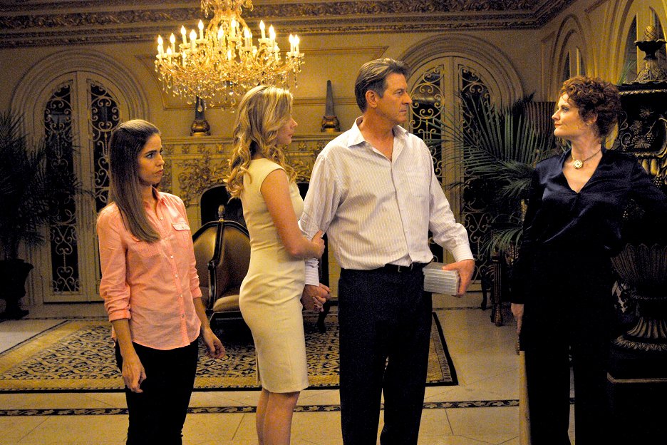 Devious Maids - Vyvenčit psa (S01E06) (2013) | Recenze - Uživatelské ...