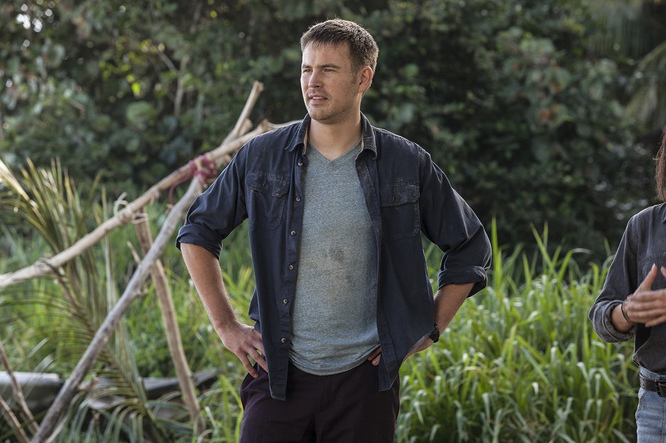 Wrecked - Rest in Peace, Callaway Hinkle (S01E02) (2016) | ČSFD.cz