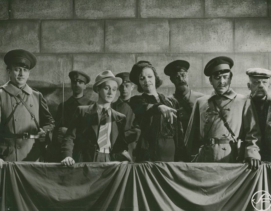 Ryska snuvan (1937) | ČSFD.cz