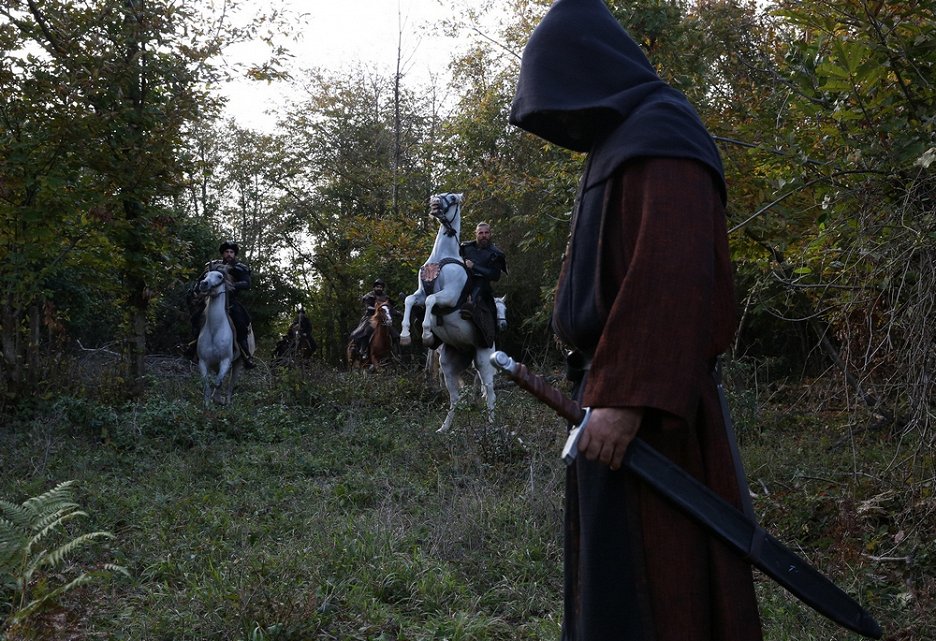 Diriliş: Ertuğrul - Hayatta olduğu İçin Sevin (S04E05) (2017) | ČSFD.cz