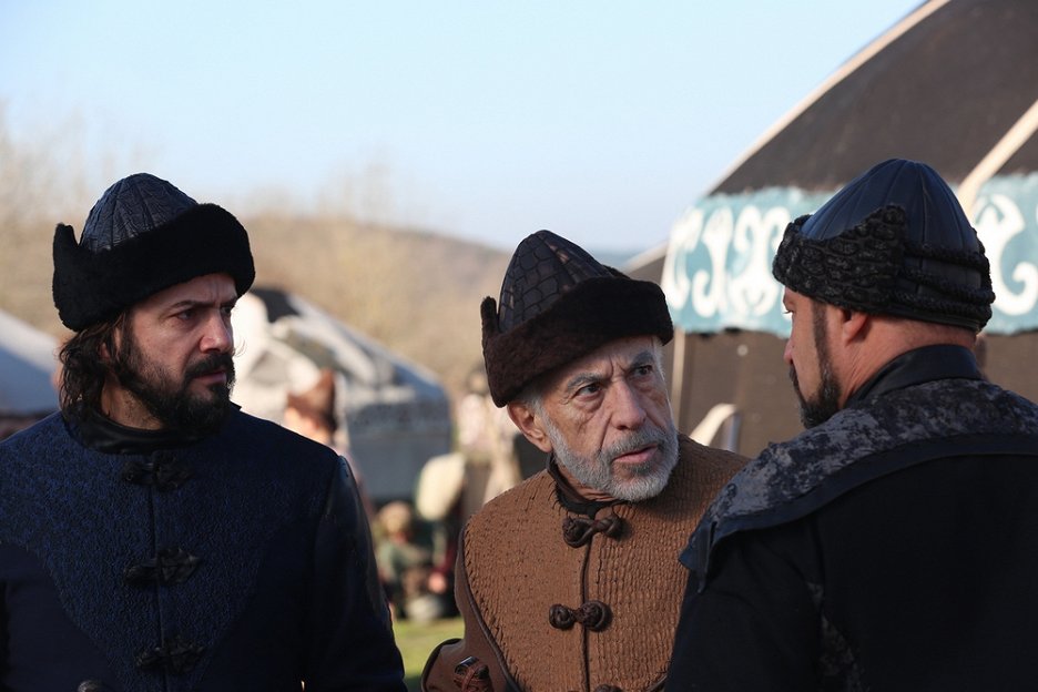 Erden Alkan | Galerie - Z filmu | ČSFD.cz