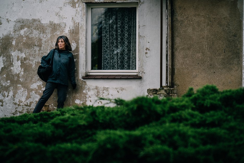 Die Protokollantin - Das Haus im Wald (E03) (2018) | ČSFD.cz