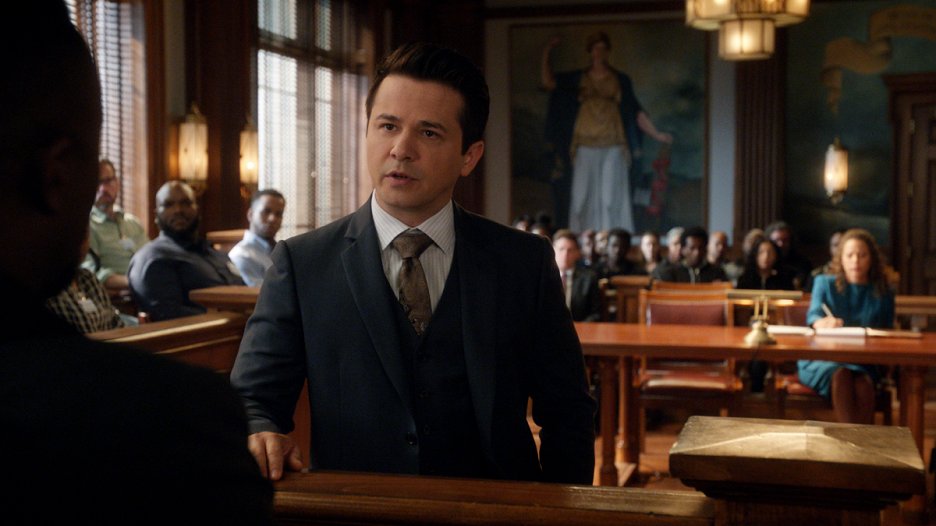 Bull - Excessive Force (S03E03) (2018) | ČSFD.cz