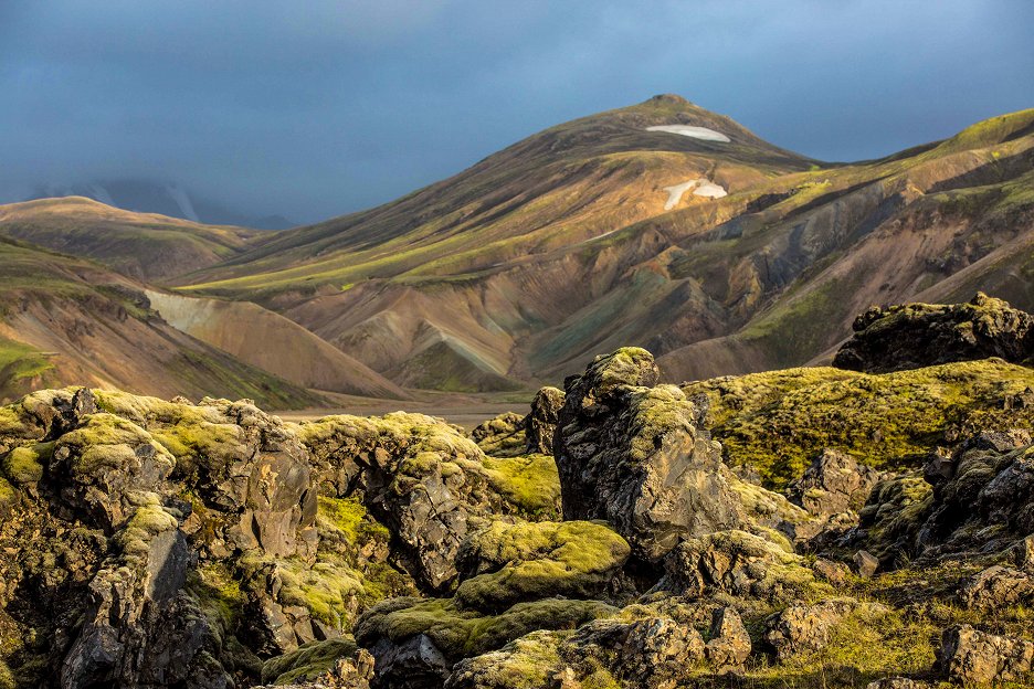 Universum: Island - Die ungezähmte Vulkaninsel (2016) | ČSFD.cz