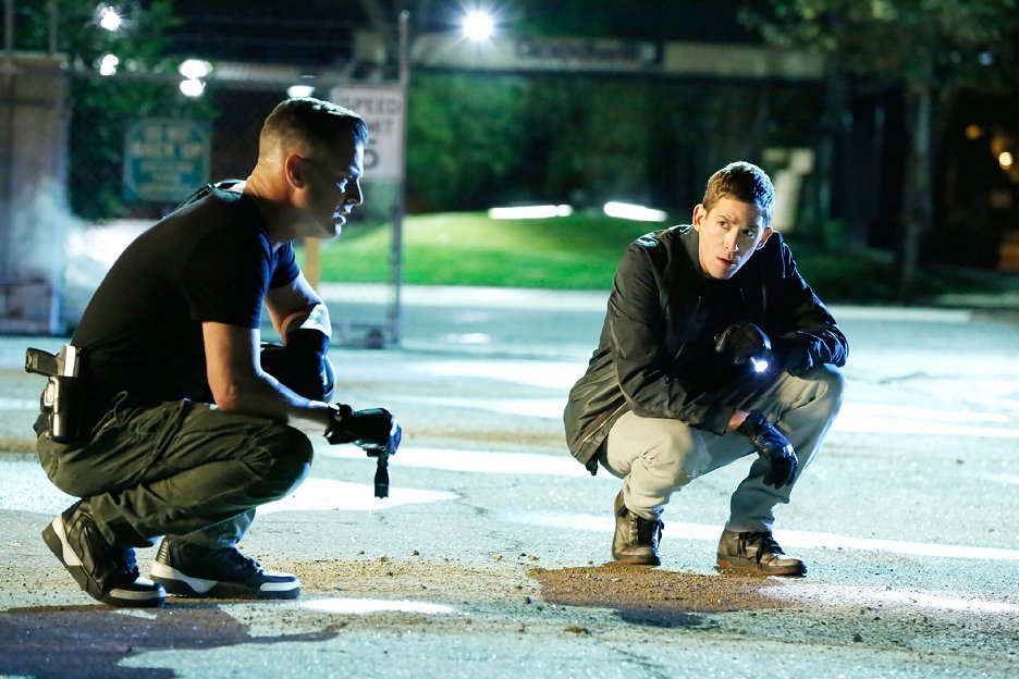 Kriminálka Las Vegas - Vyšší dobro (S15E13) (2015) | ČSFD.cz