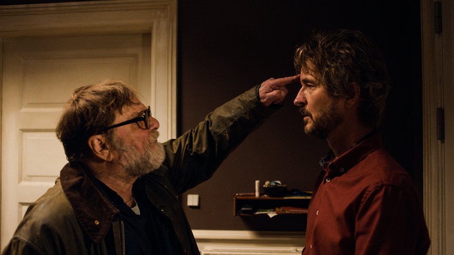 Lars Knutzon | Galerie - Z filmu | ČSFD.cz