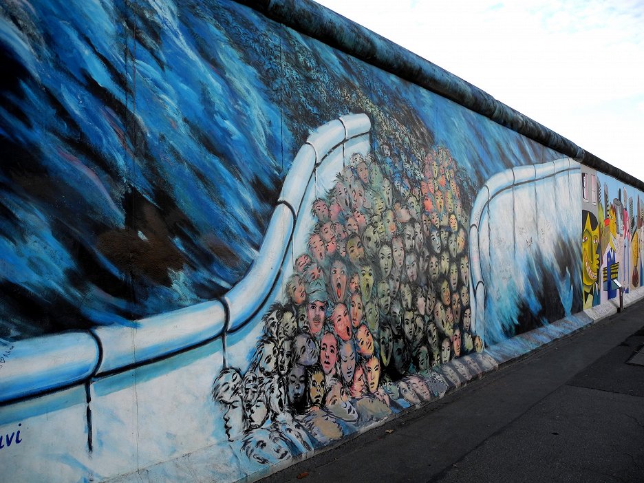 Berlín, Berlín (2015) | ČSFD.cz