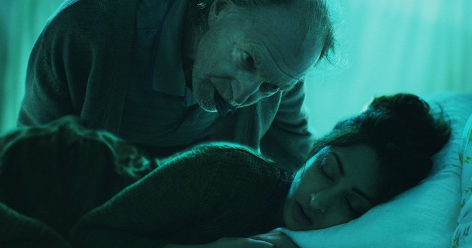 Await Further Instructions (2018) | ČSFD.cz