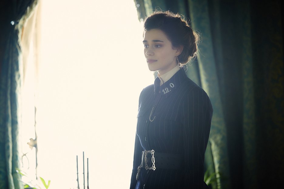 Houdini and Doyle - In Manus Dei (E03) (2016) | ČSFD.cz