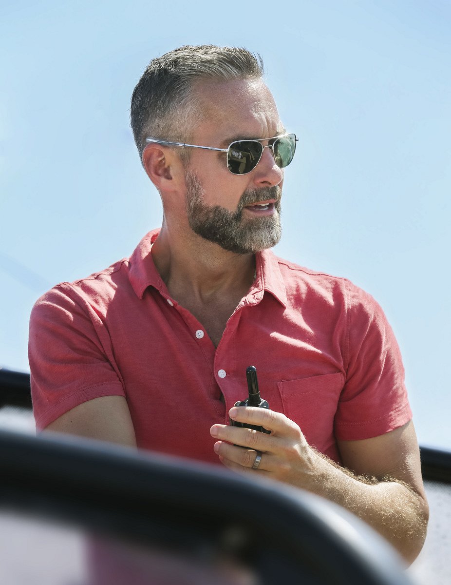 Zbrojnice - S.O.S. (S02E05) (2018) | ČSFD.cz