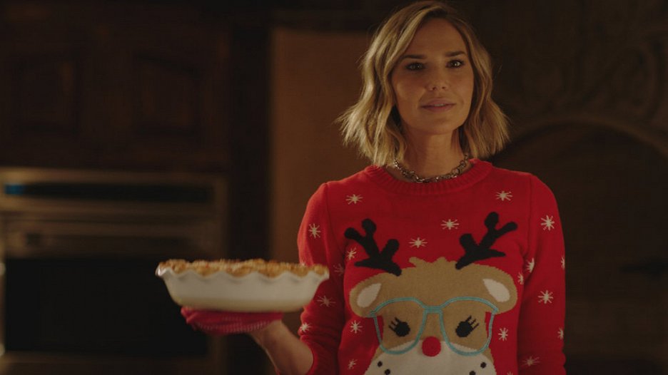 Midnight, Texas - Drown the Sadness In Chardonnay (S02E05) (2018) | ČSFD.cz