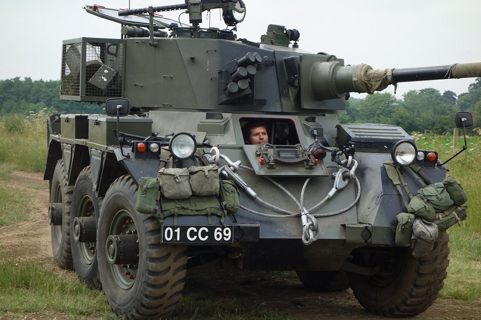 Guy Martin: Tank z první světové (2017) | ČSFD.cz