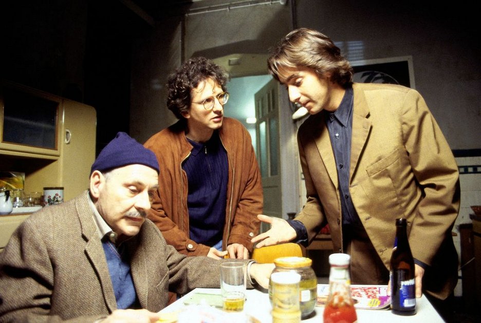 Alles außer Mord! - Der Name der Nelke (E04) (1994) | ČSFD.cz