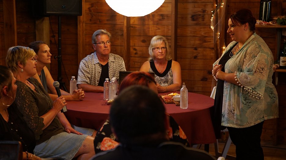 Máma médium (2018) | ČSFD.cz