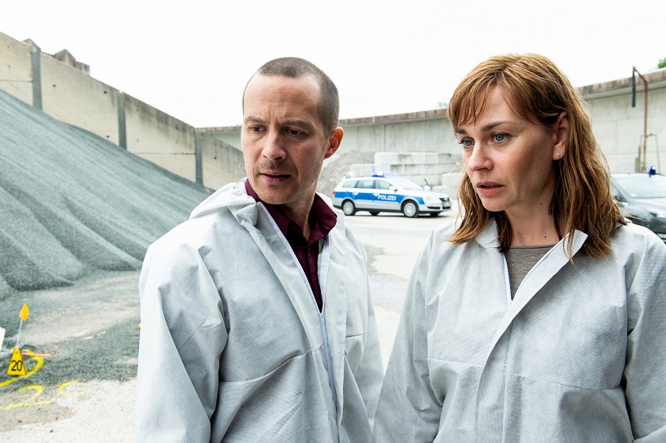 Ostfrieslandkrimis - Ostfriesenblut (E02) (2018) | ČSFD.cz