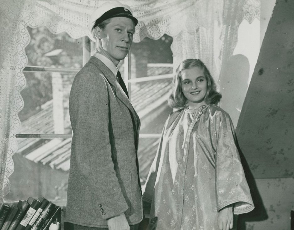 När ungdomen vaknar (1943) | ČSFD.cz