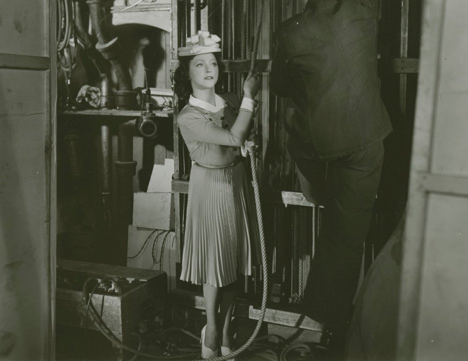 Dolly tar chansen (1944) | ČSFD.cz