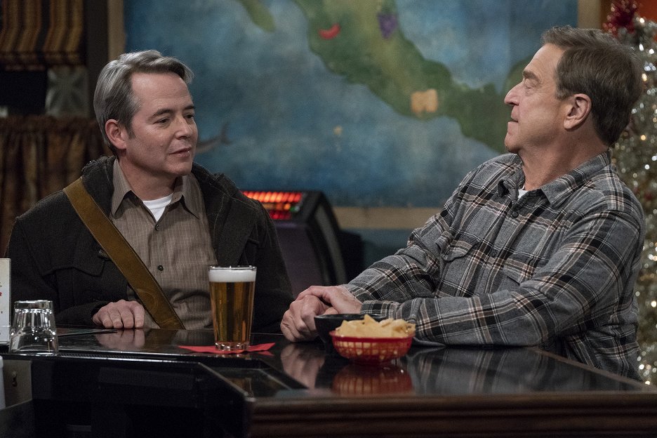 The Conners - Hold the Salt (S01E07) (2018) | ČSFD.cz