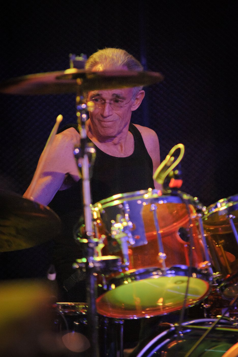 Ron Bushy | ČSFD.cz