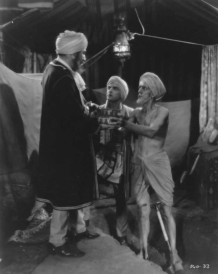 Son of India (1931) | ČSFD.cz