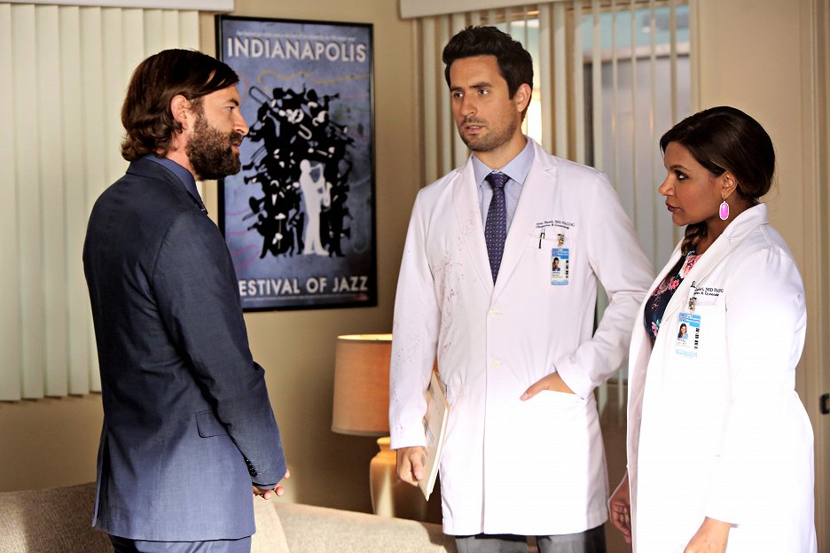The Mindy Project - Margaret Thatcher (S05E03) (2016) | ČSFD.cz