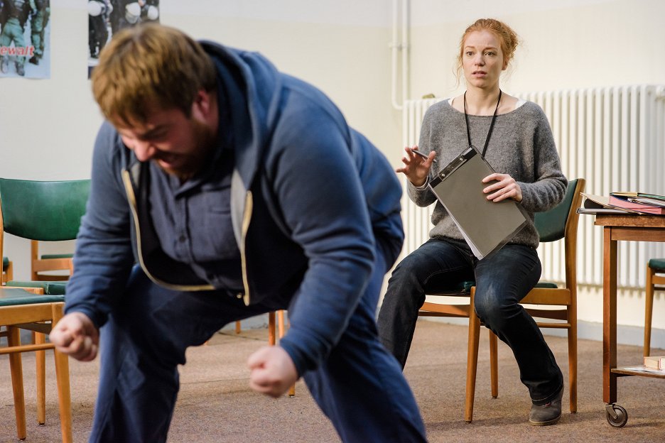 Im Knast - Alle mal herschauen! (S01E01) (2015) | ČSFD.cz