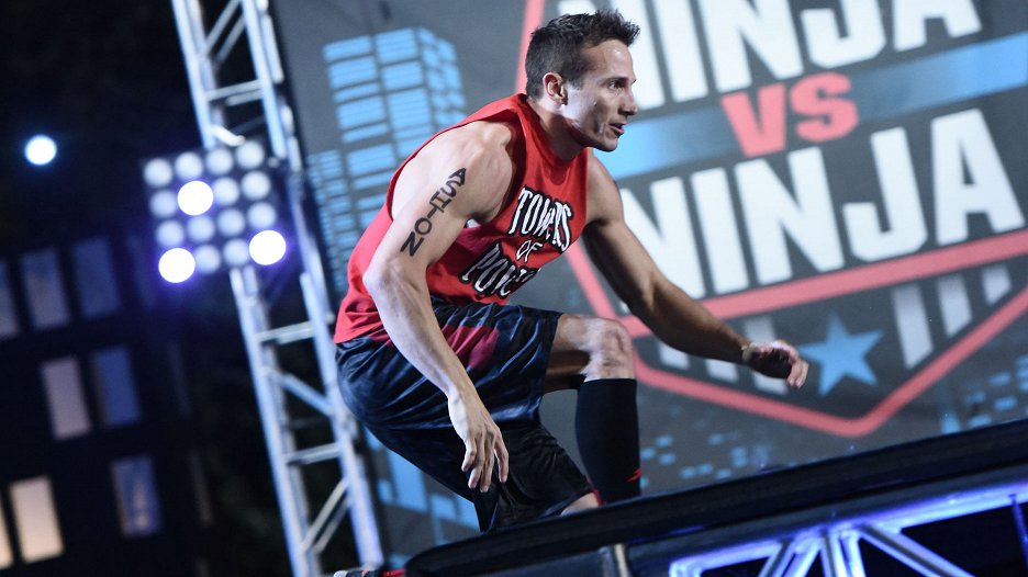 American Ninja Warrior: Ninja vs. Ninja (2016) | ČSFD.cz