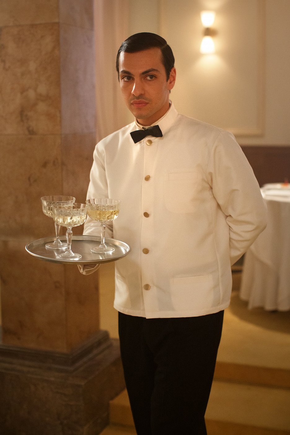 Restaurant - Kniha (S02E05) (2018) | ČSFD.cz