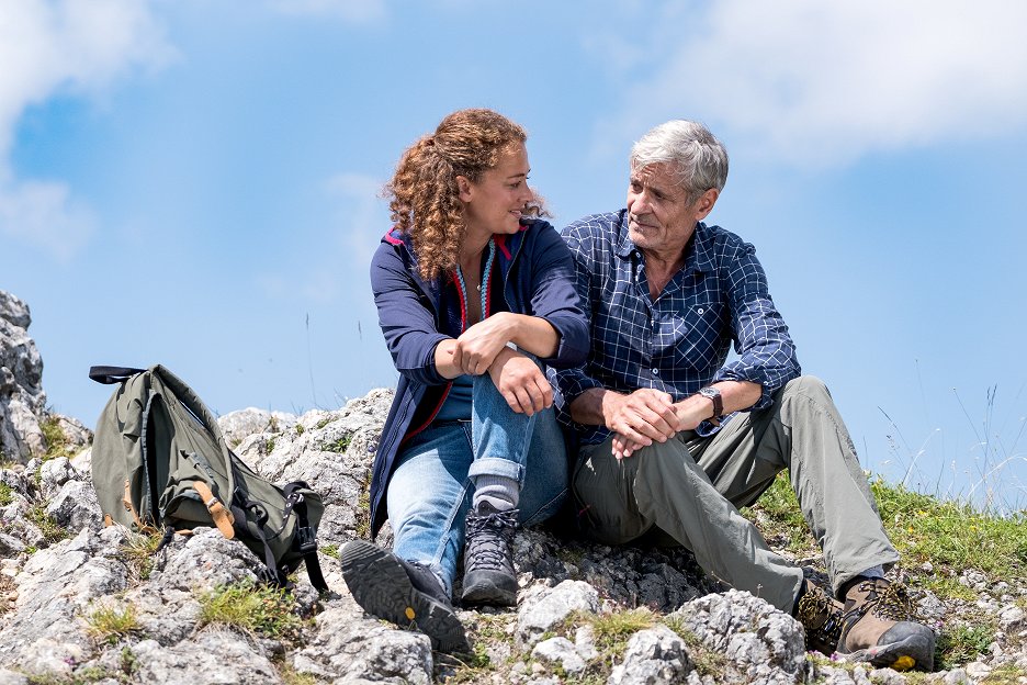 Tonio & Julia – Wenn einer geht (2019) | ČSFD.cz