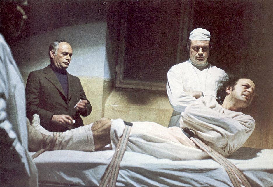 Der Clan, der seine Feinde lebendig einmauert (1971) | Videos - Trailer ...