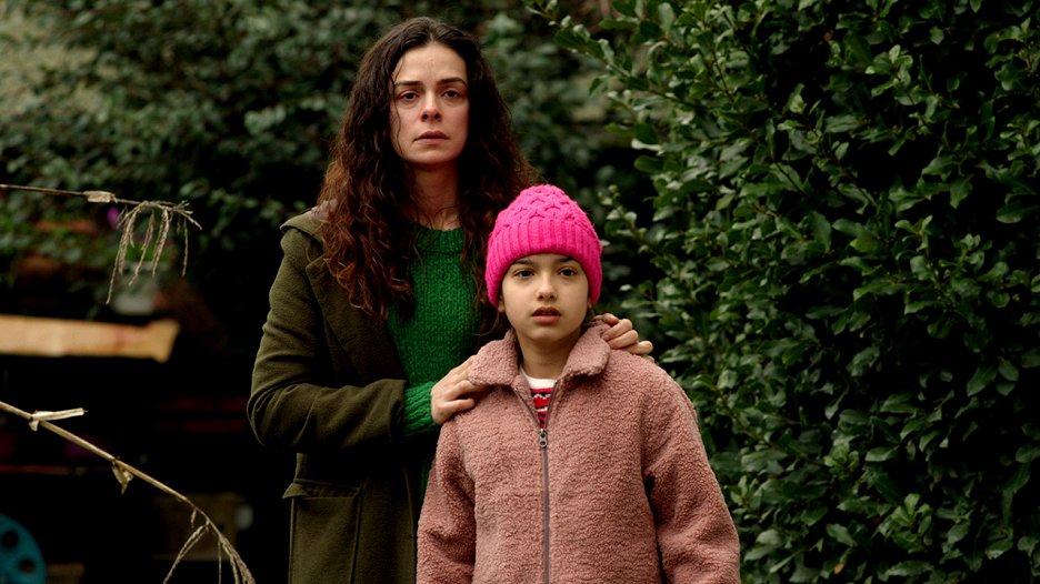 Kadın - Episode 18 (S02E18) (2019) | ČSFD.cz