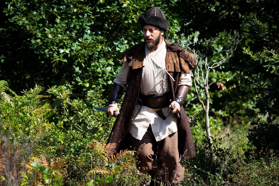 Diriliş: Ertuğrul - Beklenen Kahraman (S02E04) (2015) | ČSFD.cz