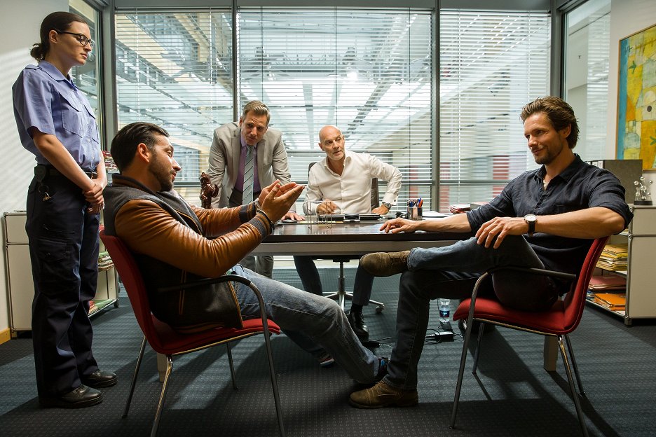 Beck is back! - Drogendealer (S02E07) (2019) | ČSFD.cz