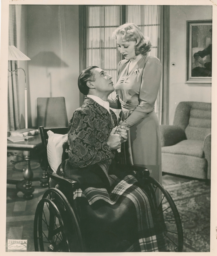 Narkos (1944) | ČSFD.sk