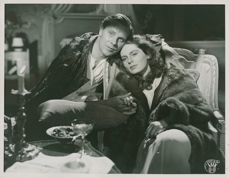 Viveca Lindfors | Ciekawostki | ČSFD.sk