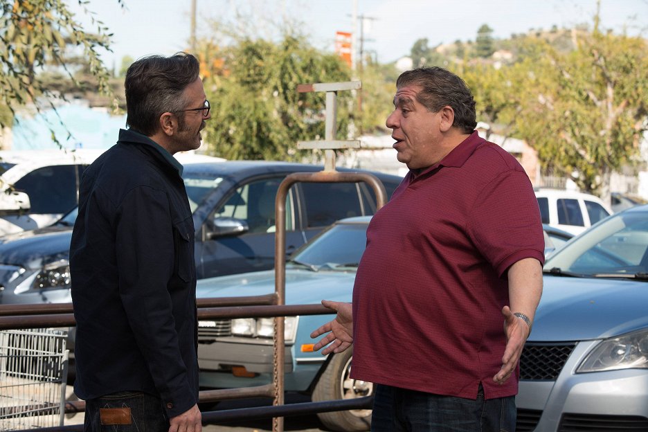 Maron - Philippe (S04E07) (2016) | Gallery - From this episode | ČSFD.cz