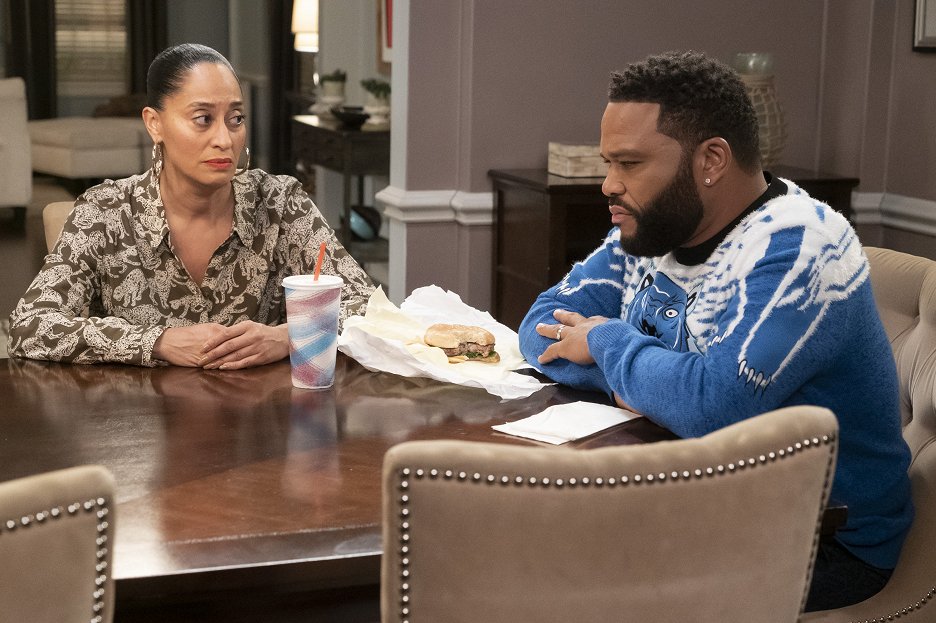 Black-ish - Andre Johnson: Good Person (S05E18) (2019) | ČSFD.cz