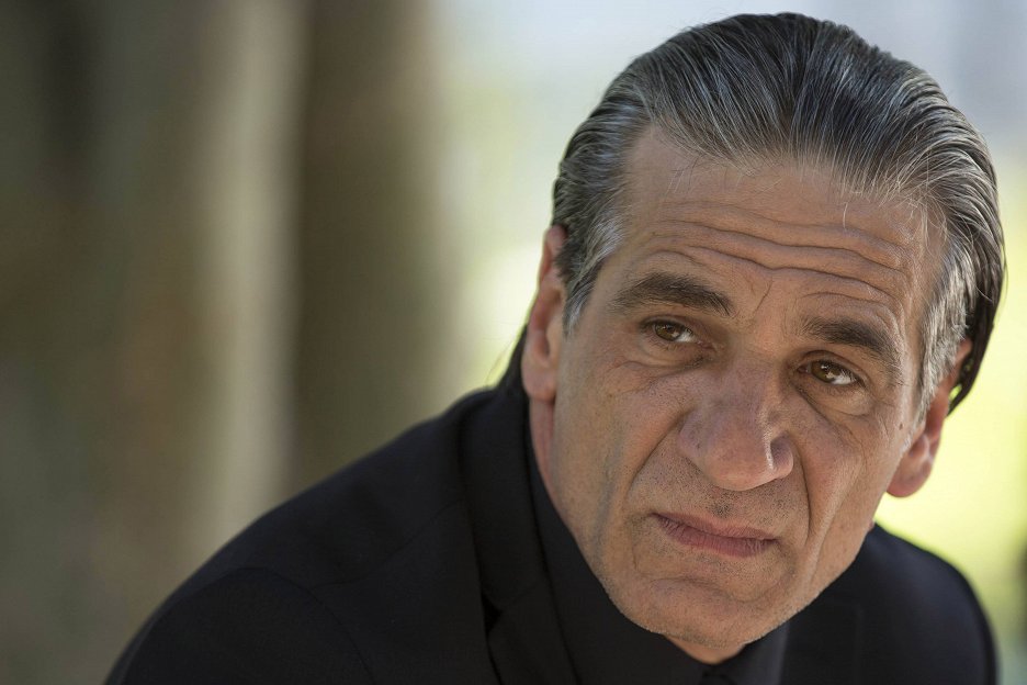 Legenda - Zrada (S01E04) (2014) | ČSFD.cz