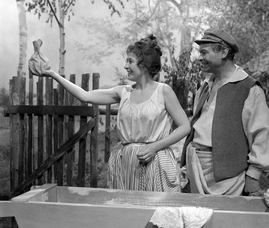 České pohádky - O hloupé ženě (E02) (1968) | ČSFD.cz