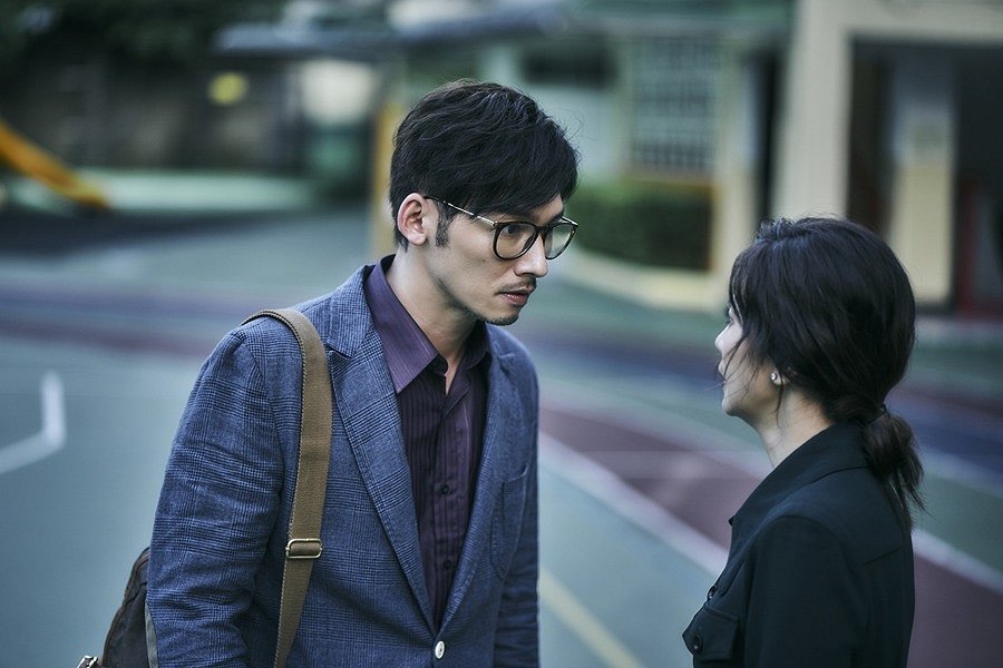 The World Between Us (2019) | ČSFD.cz