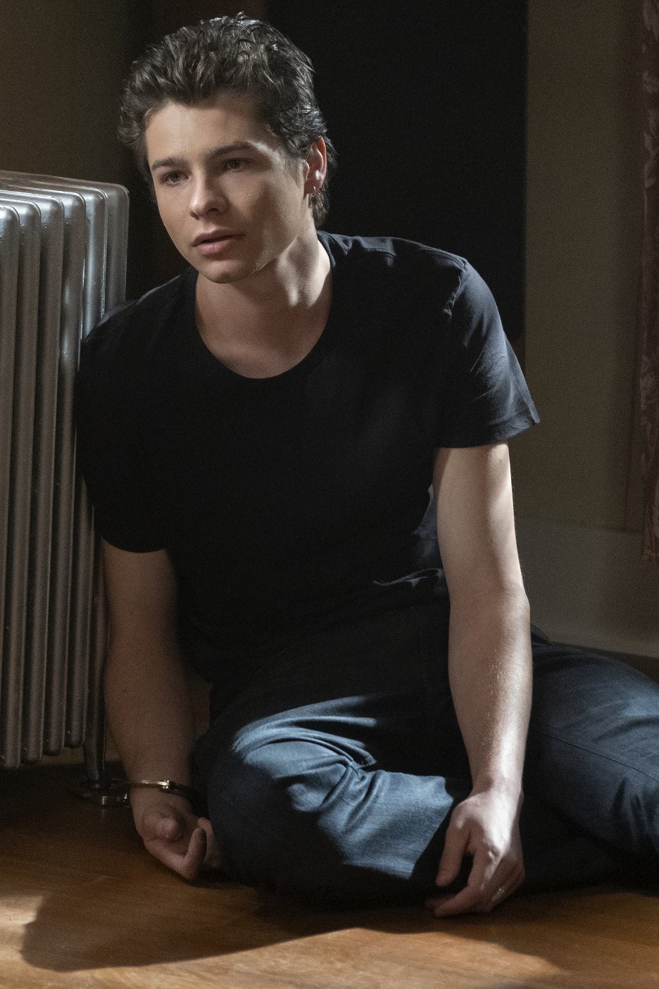 Lidská společnost - Něco jako bůh (E06) (2019) | ČSFD.cz