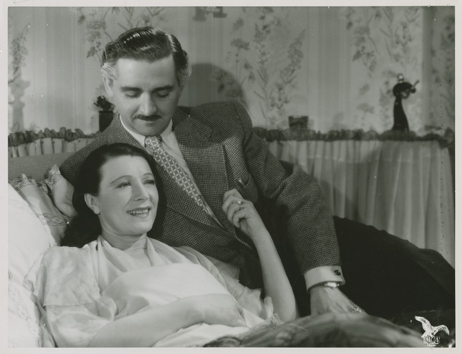 Sjätte budet (1947) | ČSFD.cz