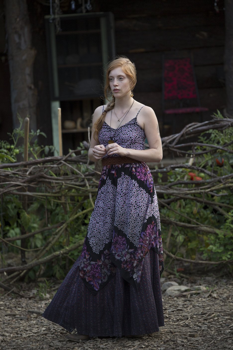 Outsiders - Rubberneck (S01E04) (2016) | ČSFD.cz