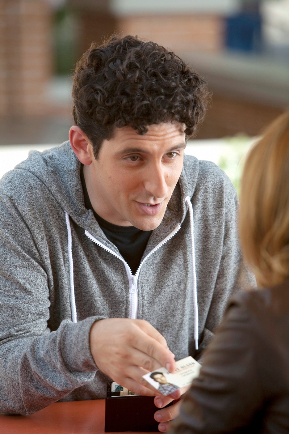 Mistresses - A Kiss Is Just a Kiss? (S01E04) (2013) | ČSFD.cz