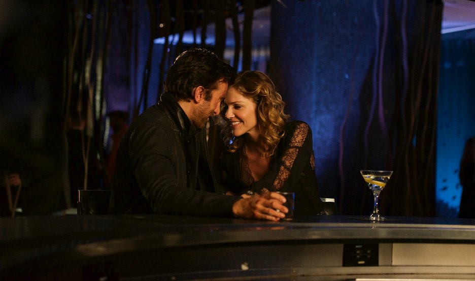 Powers - Stealing Fire (S02E04) (2016) | ČSFD.cz