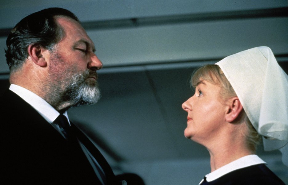 Doctor in Clover (1966) | ČSFD.cz