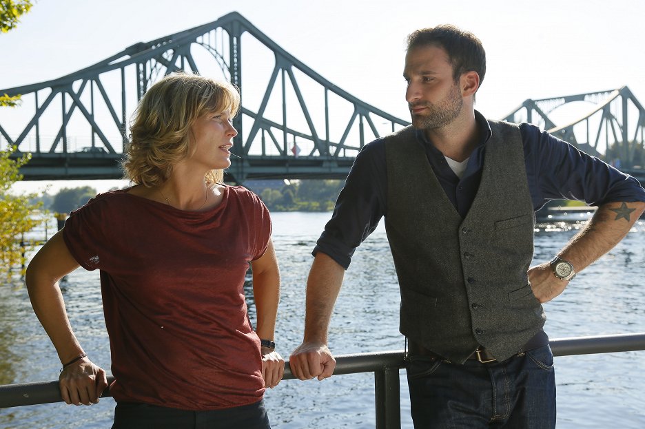 Die Spezialisten - Im Namen der Opfer - Romeo (S02E07) (2017) | ČSFD.cz