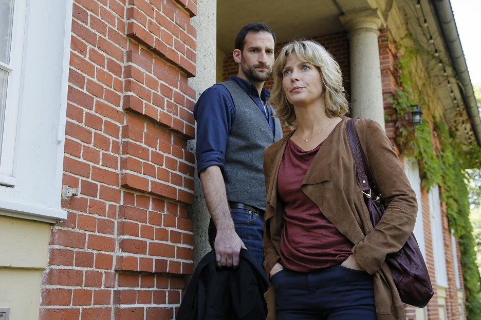 Die Spezialisten - Im Namen der Opfer - Romeo (S02E07) (2017) | ČSFD.cz